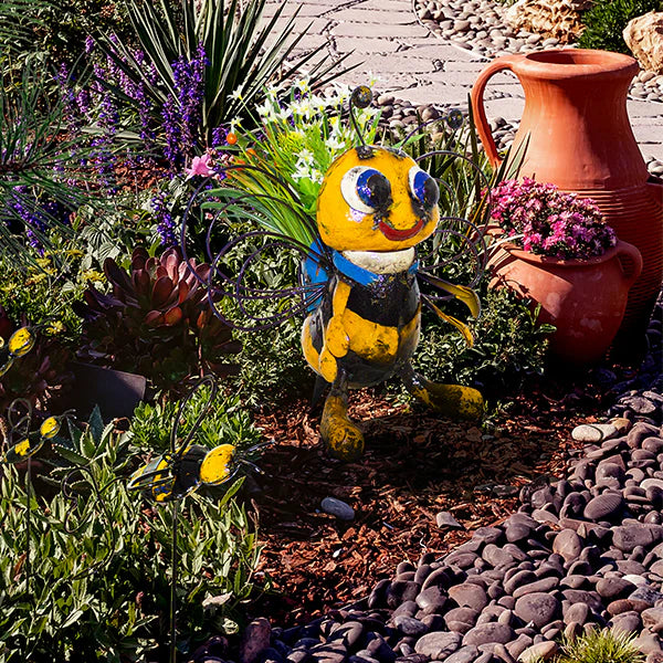 EEIEEIO Buzzy Bee Planter Metal Garden Art – Homewares on Point